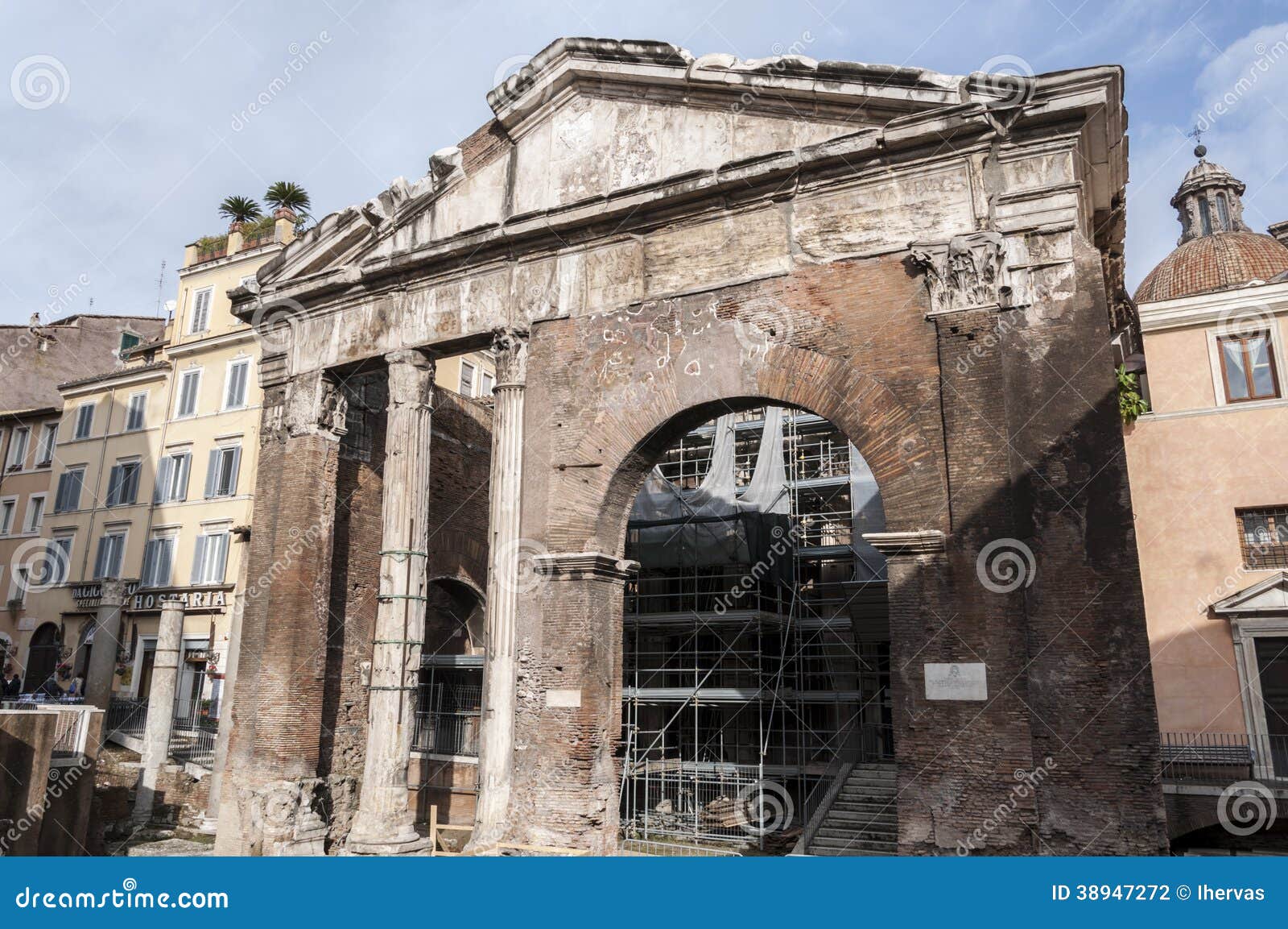 Porticus Octaviae stockfoto. Bild von stein, gebäude - 38947272