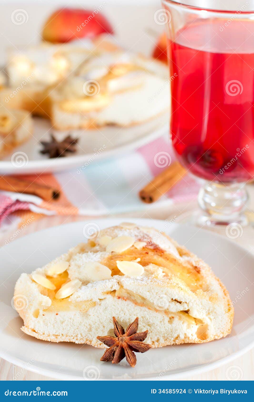 Portion of apple pie stock photo. Image of grog, brown - 34585924