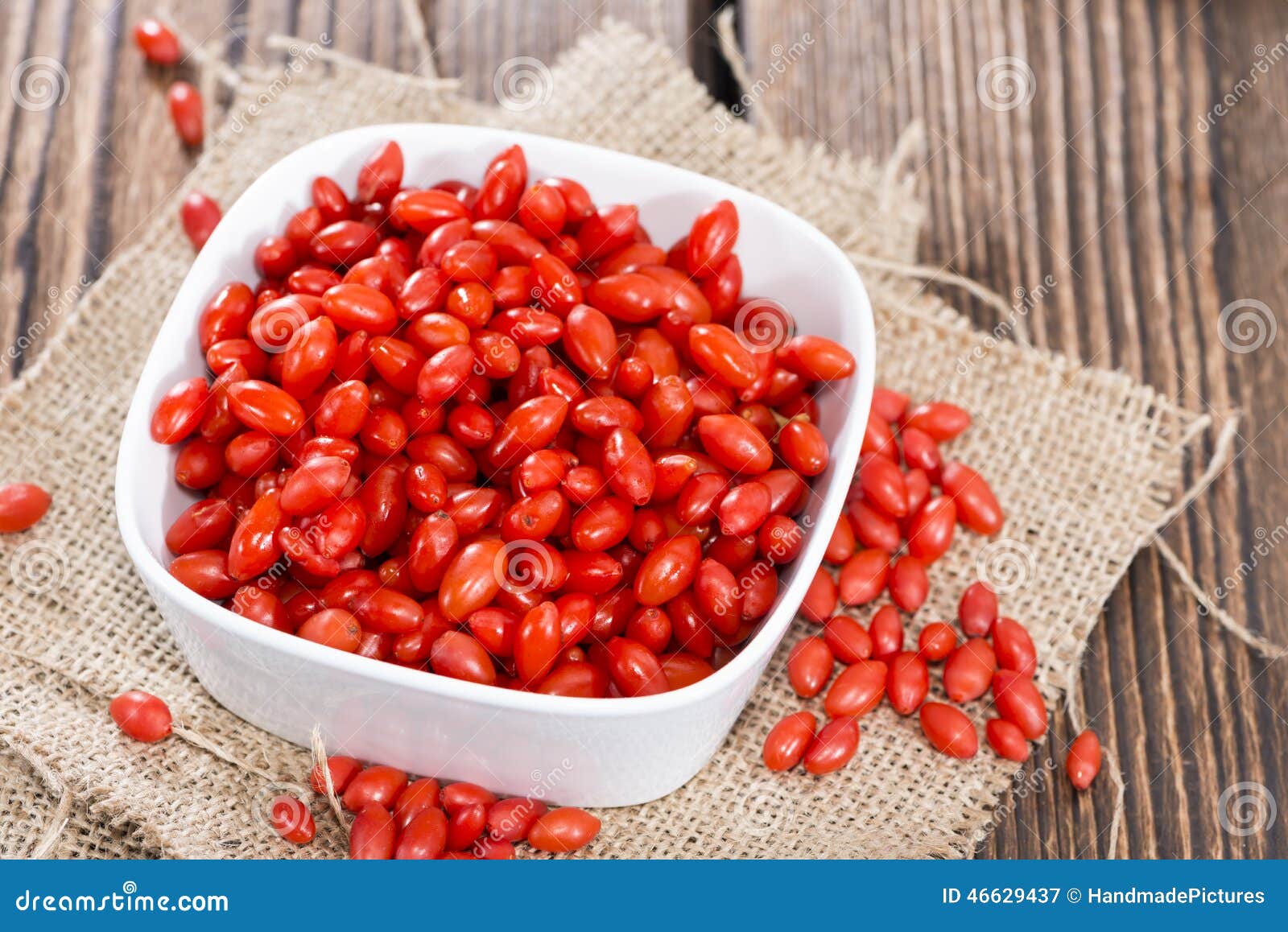 Portion of Goji Berries (Wolfberry) Stock Image - Image of traditional ...