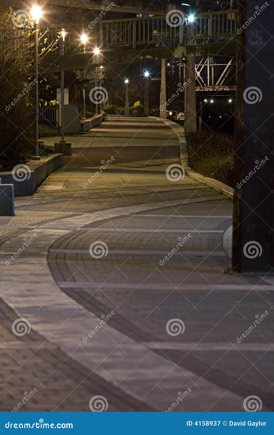 Portland Eastbank Esplanade Stock Image - Image of walkway, riverfront ...