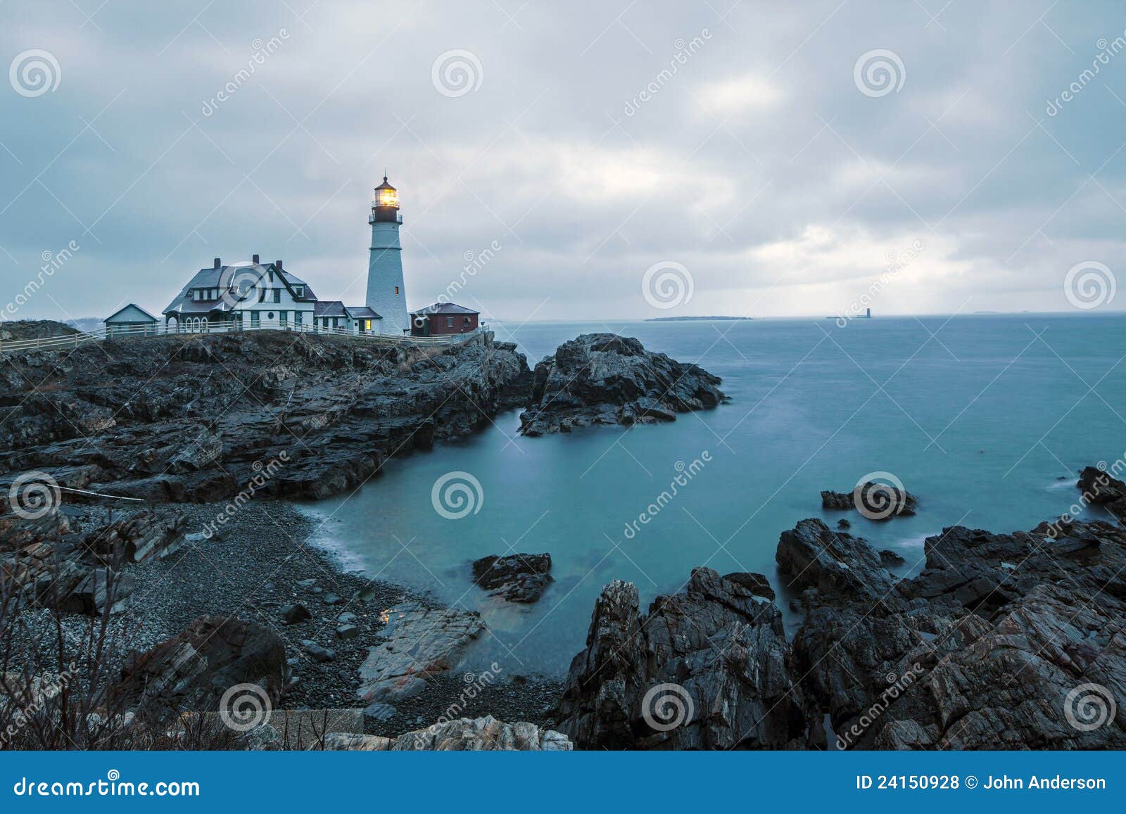 Portland Head Light, Lighthouse Stock Photo - Image of light, morning ...