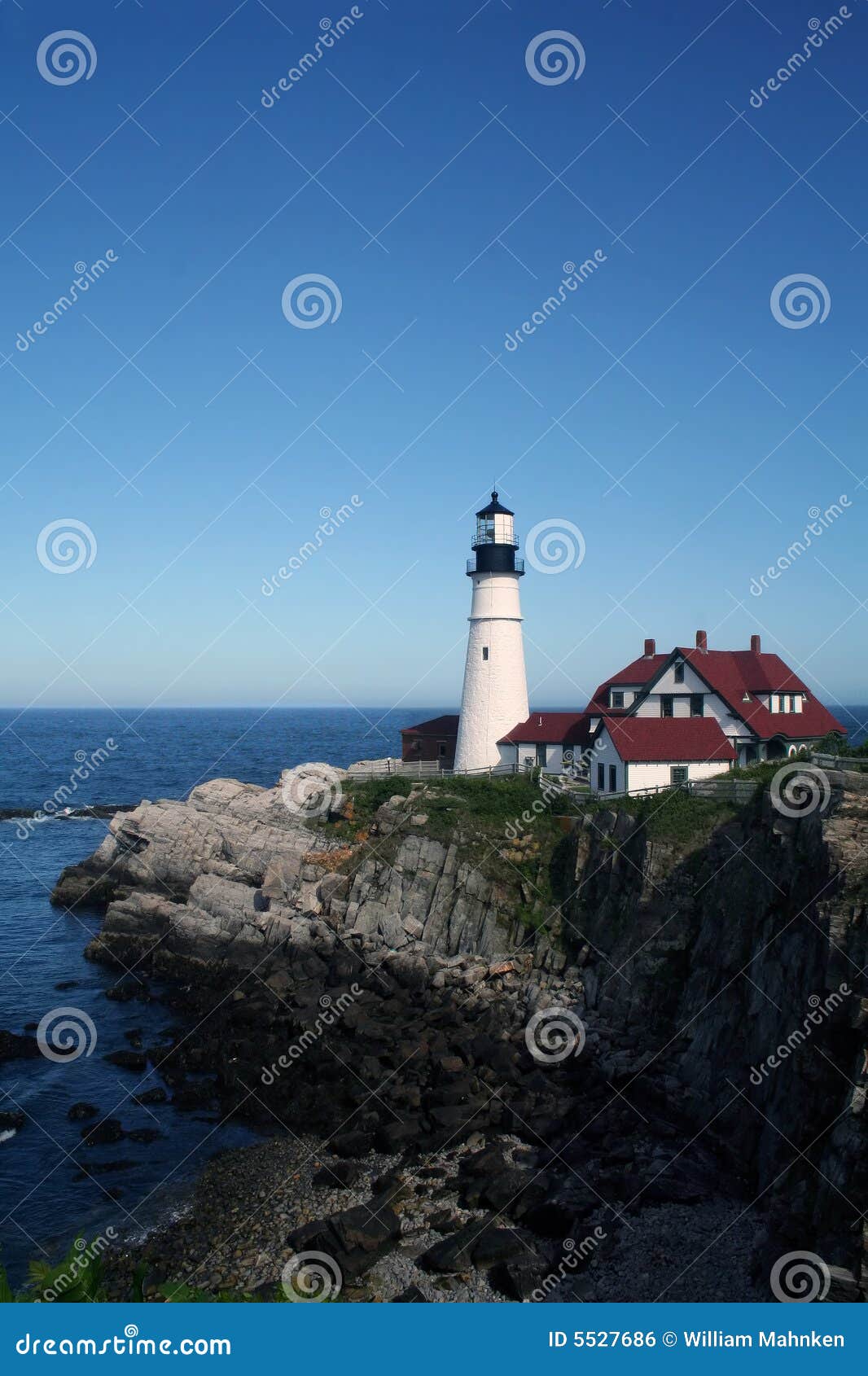 Portland Lighthouse Vertical Stock Photo - Image of portland, rock: 5527686