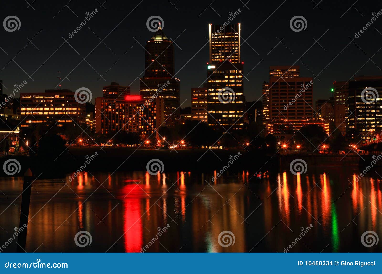 Portland or., at night. stock photo. Image of dark, traffic - 16480334