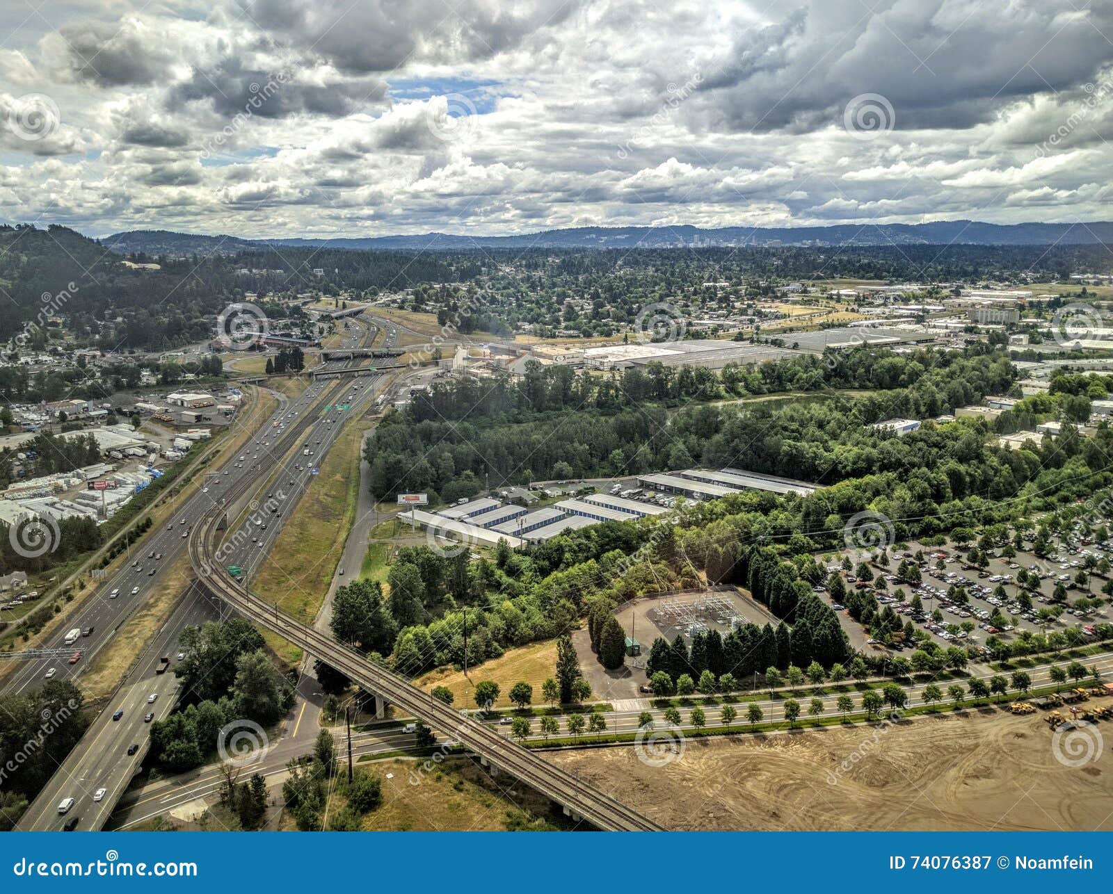 Portland Oregon editorial photography. Image of aerial - 74076387