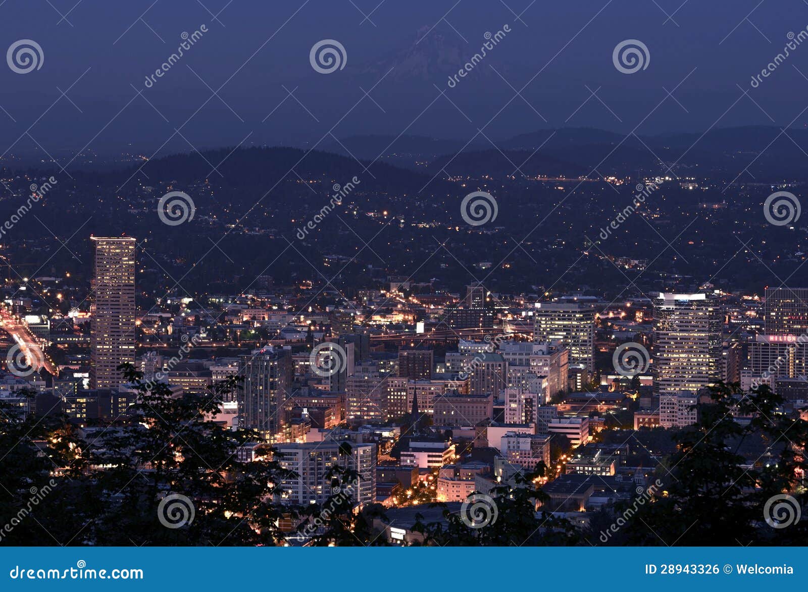 Portland Overlook stock photo. Image of condos, overnight - 28943326