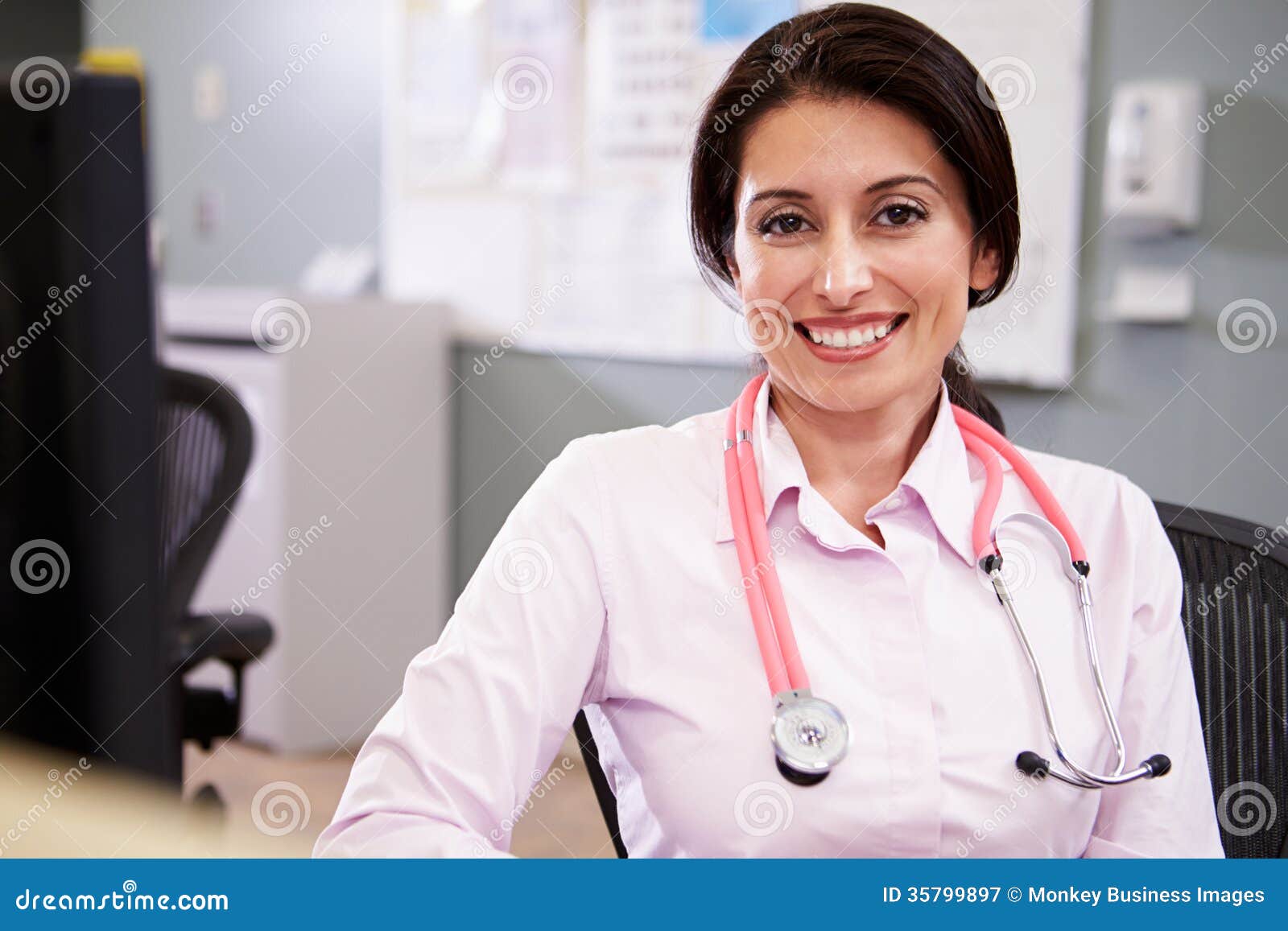 Porträt Von Station Doktor-Working at Nurses Stockbild - Bild von ...