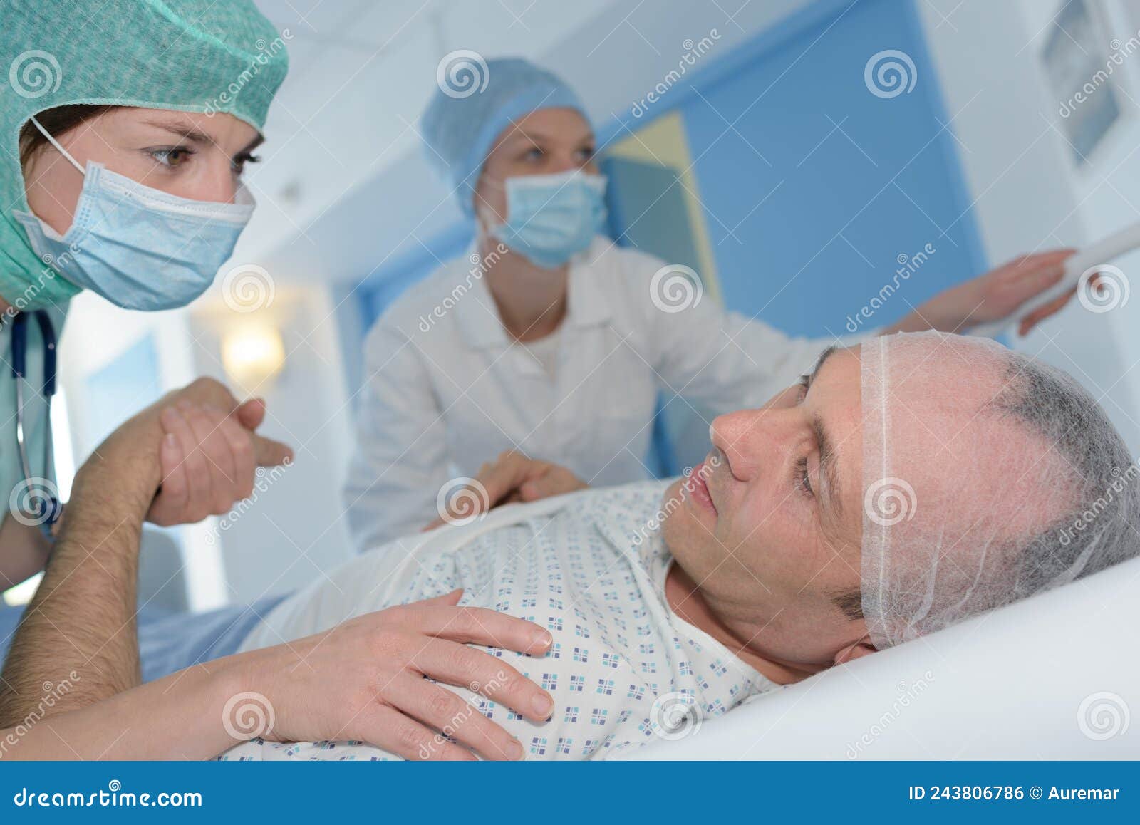 Portrait Anesthesia Process Stock Photo - Image of heartbeat, surgeon ...