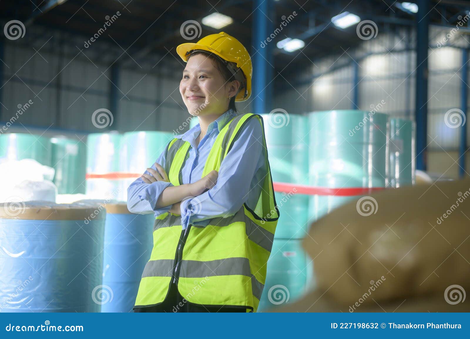 Portrait Of An Asian Smiling Engineering Woman Is Working In Modern ...
