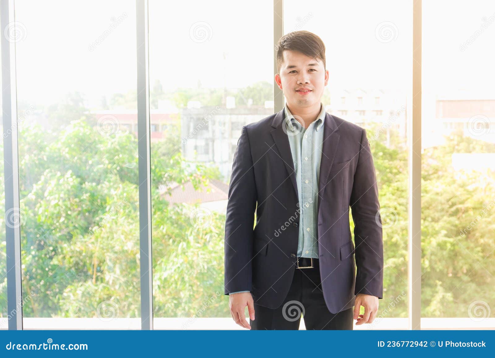 Asisn People Stock Photos - Free & Royalty-Free Stock Photos from ...