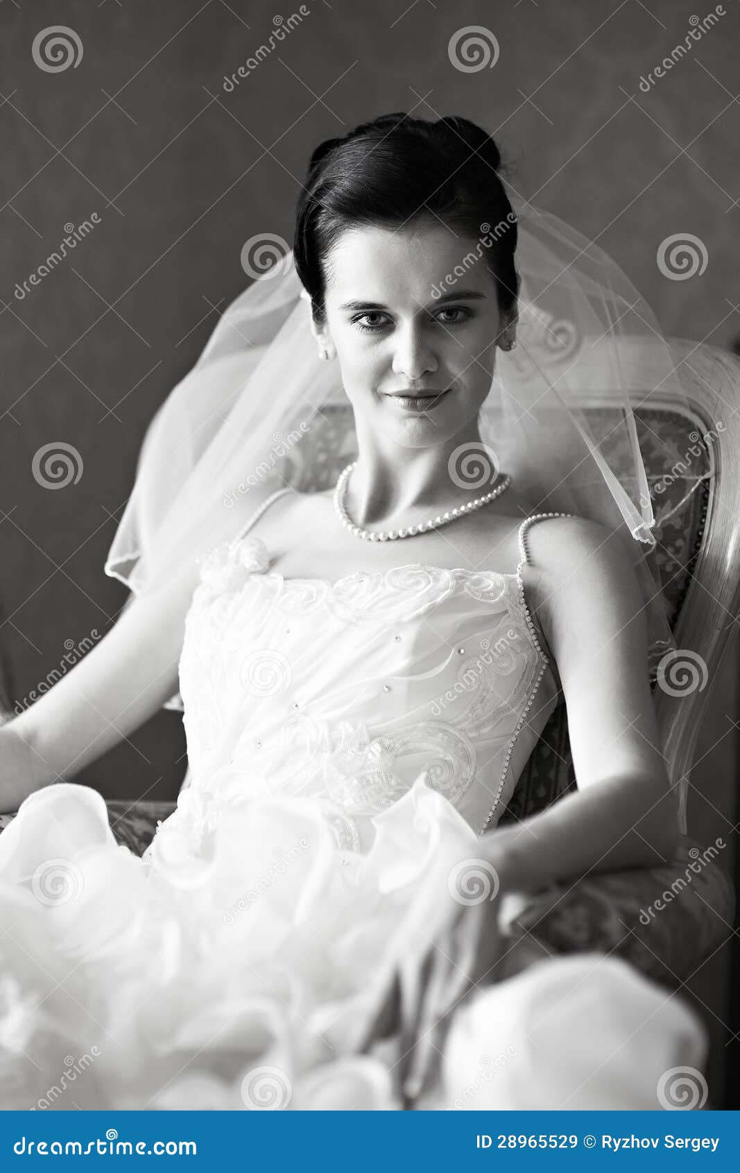 Portrait of a Beautiful Bride Stock Image - Image of event, beauty ...
