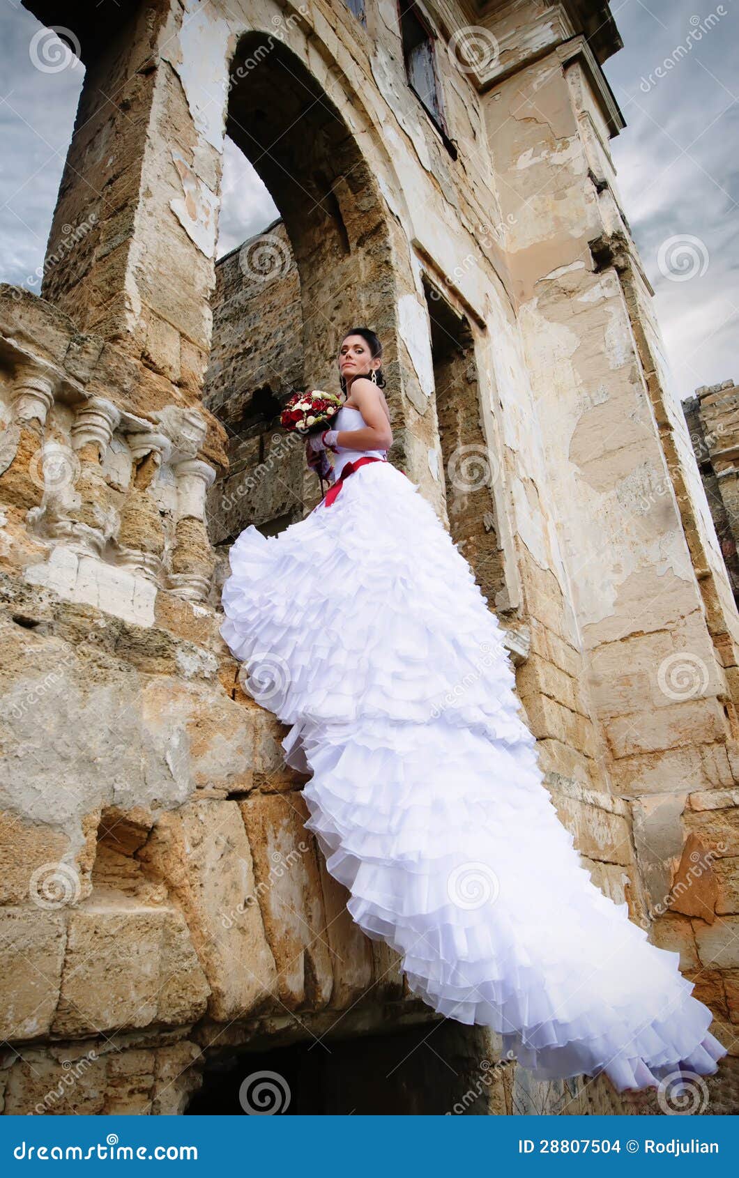Portrait of a Beautiful Bride Under the Ruins Arch Stock Photo - Image ...