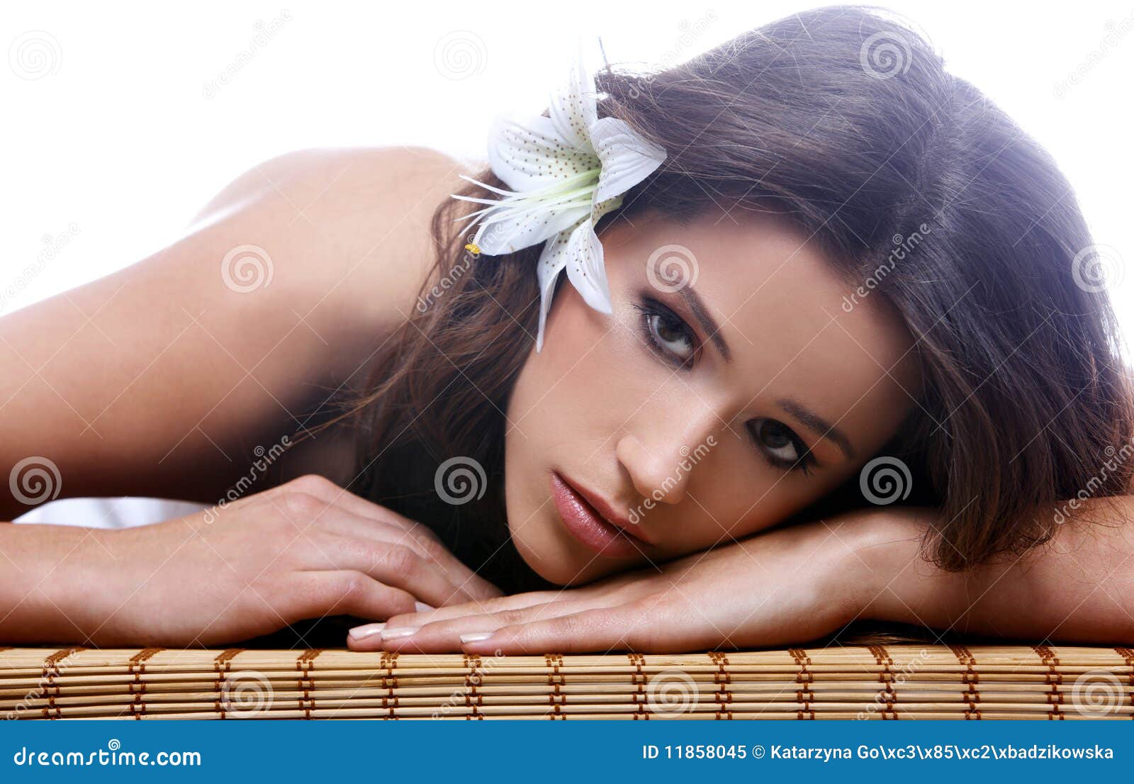 Portrait Of A Beautiful Brunette Woman Stock Image Image Of Beautiful
