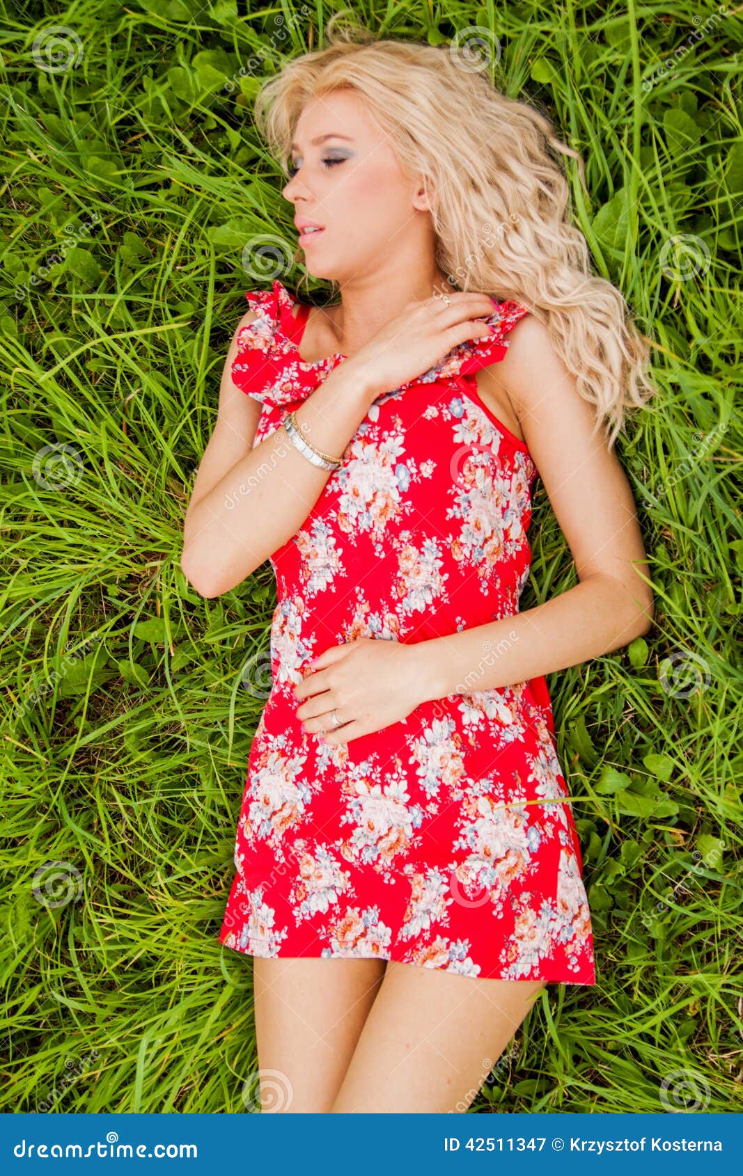 Portrait Of A Beautiful Girl Lying In The Grass Stock Image Image Of