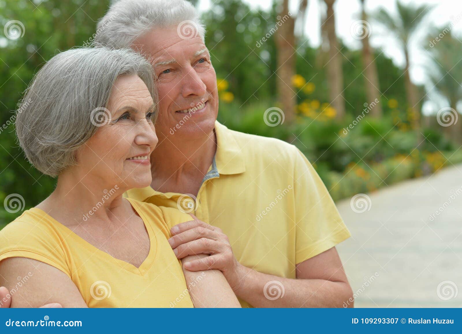 Beautiful Happy Senior Couple Hugging Stock Image Image Of Nature