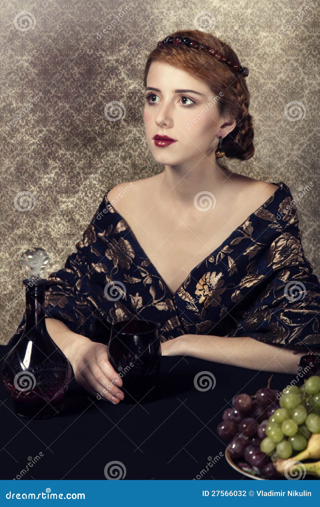 Portrait of Beautiful Rich Women with Grapes. Stock Photo - Image of ...