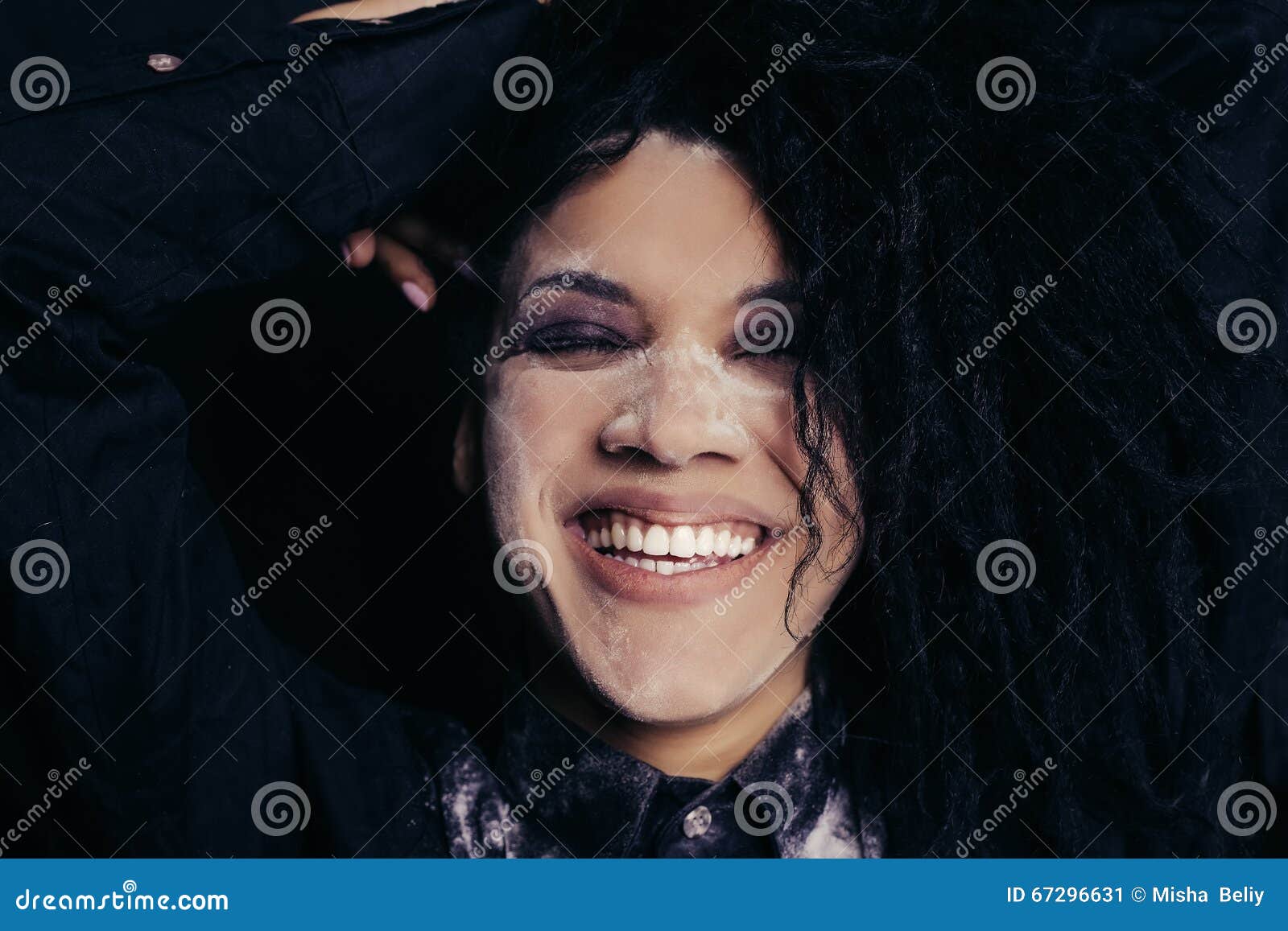 Portrait Of Beautiful Smiling African Woman Stock Image Image Of