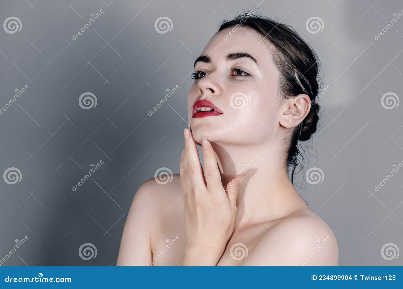 Portrait Of A Beautiful Woman Head Is Turned To The Side Naked Bust
