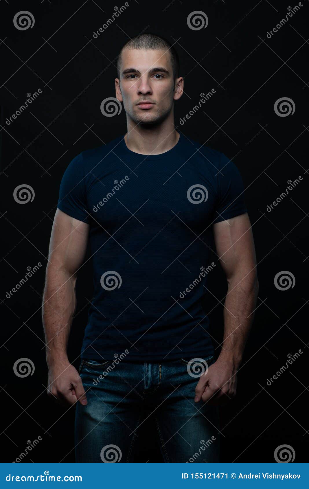 Portrait of bodybuilder stock image. Image of muscle - 155121471