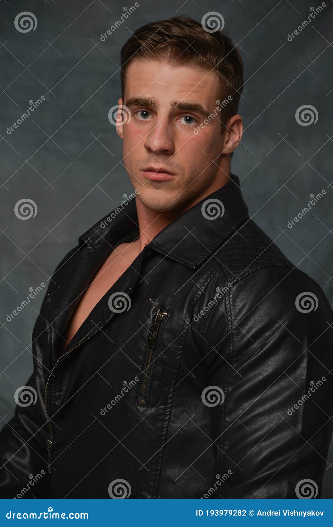 Portrait of bodybuilder stock photo. Image of closeup - 193979282