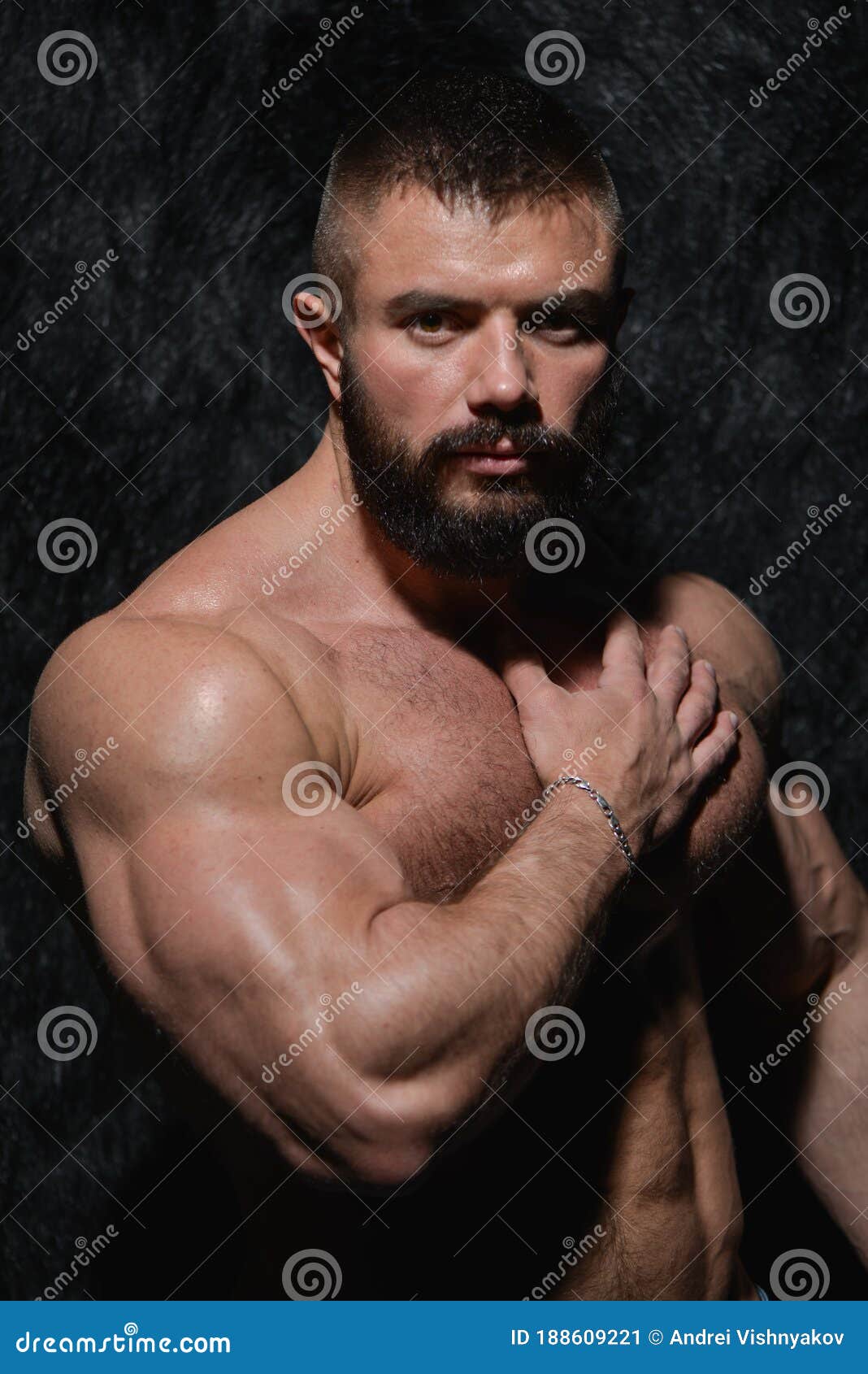 Portrait of bodybuilder stock image. Image of portrait - 188609221