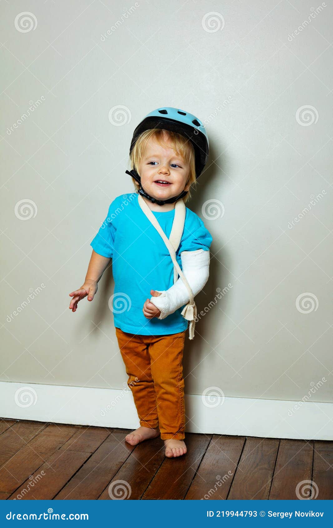 Portrait of the Boy with Broken Hand in Plaster Stock Image - Image of ...
