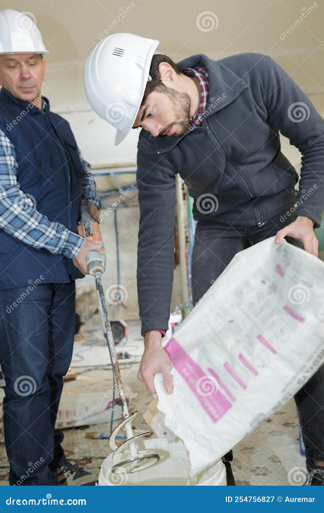 Portrait Bricklayers at Work Stock Image - Image of skill, block: 254756827