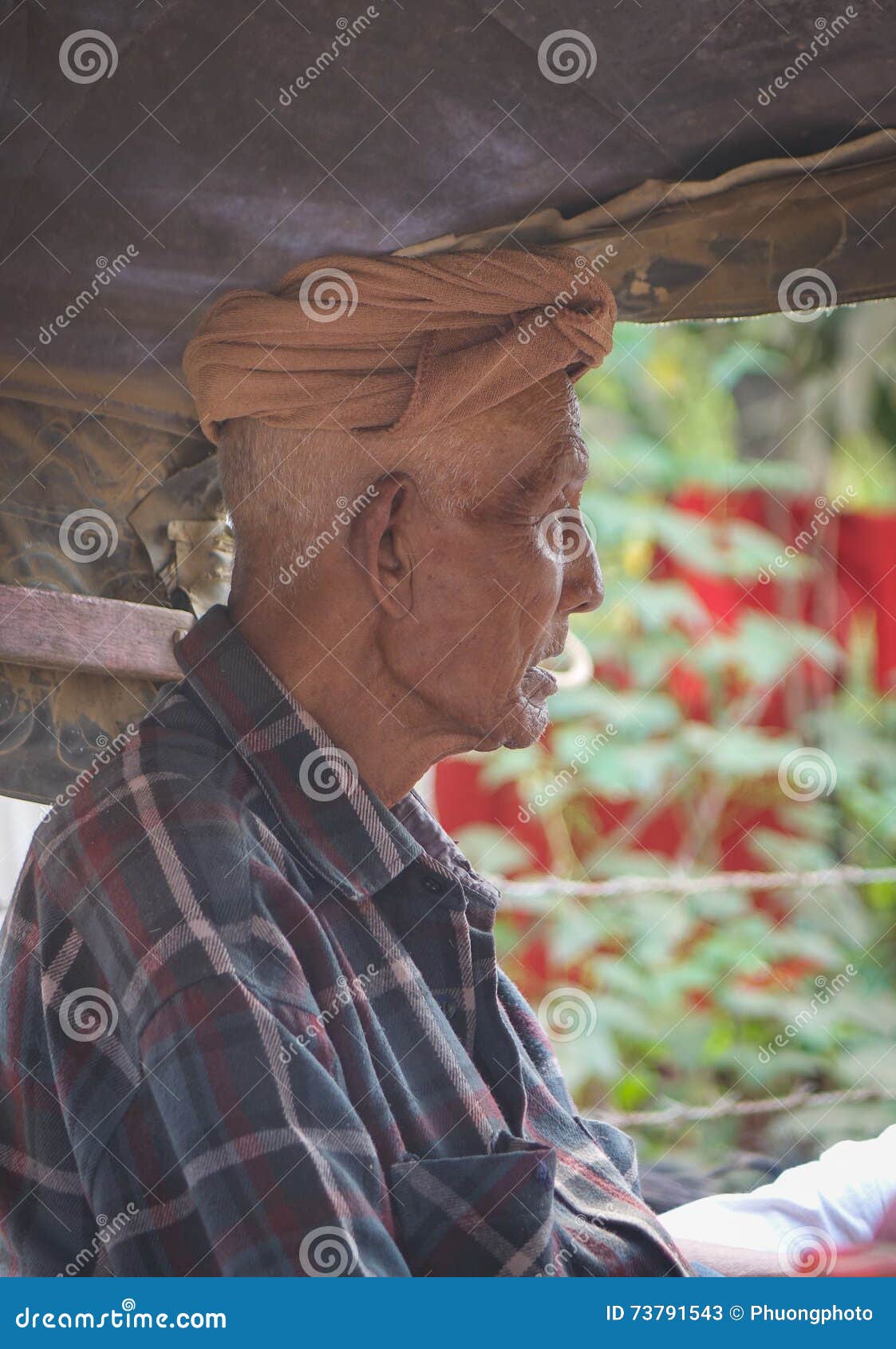 Portrait of Burmese Man in Innwa, Myanmar Editorial Stock Photo - Image ...