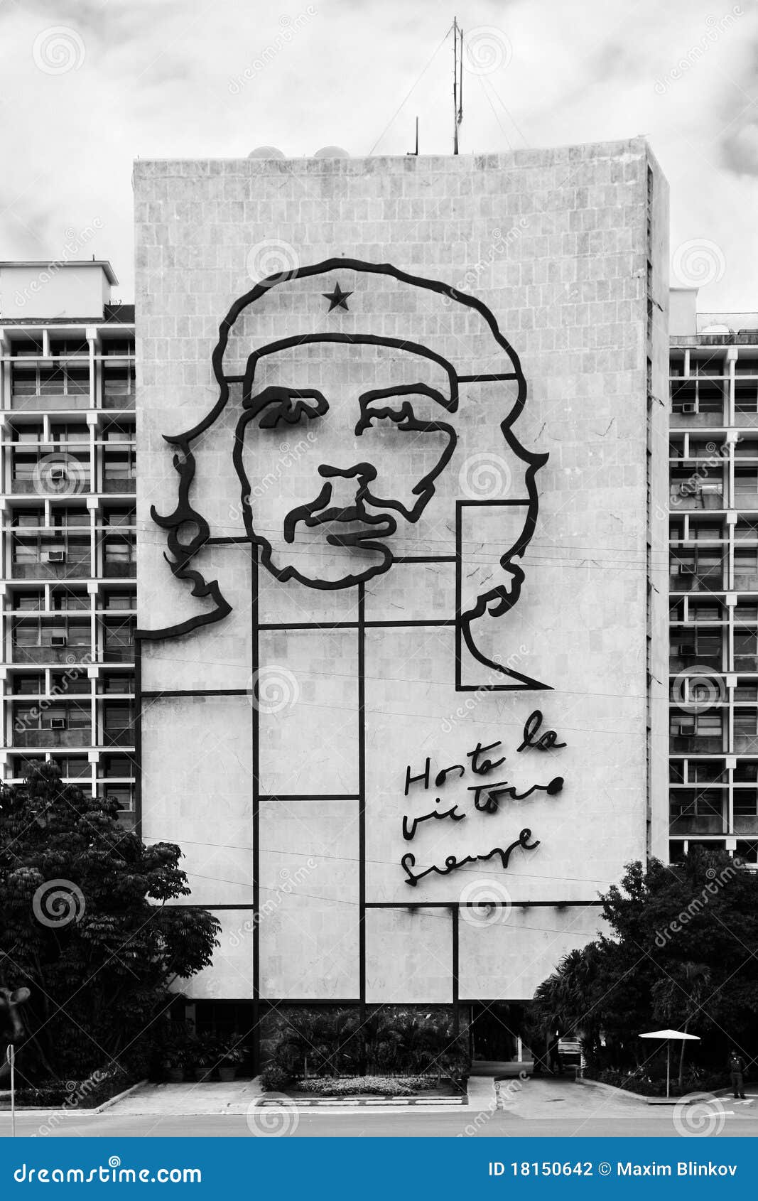 Portrait of Che Guevara editorial photography. Image of city - 18150642