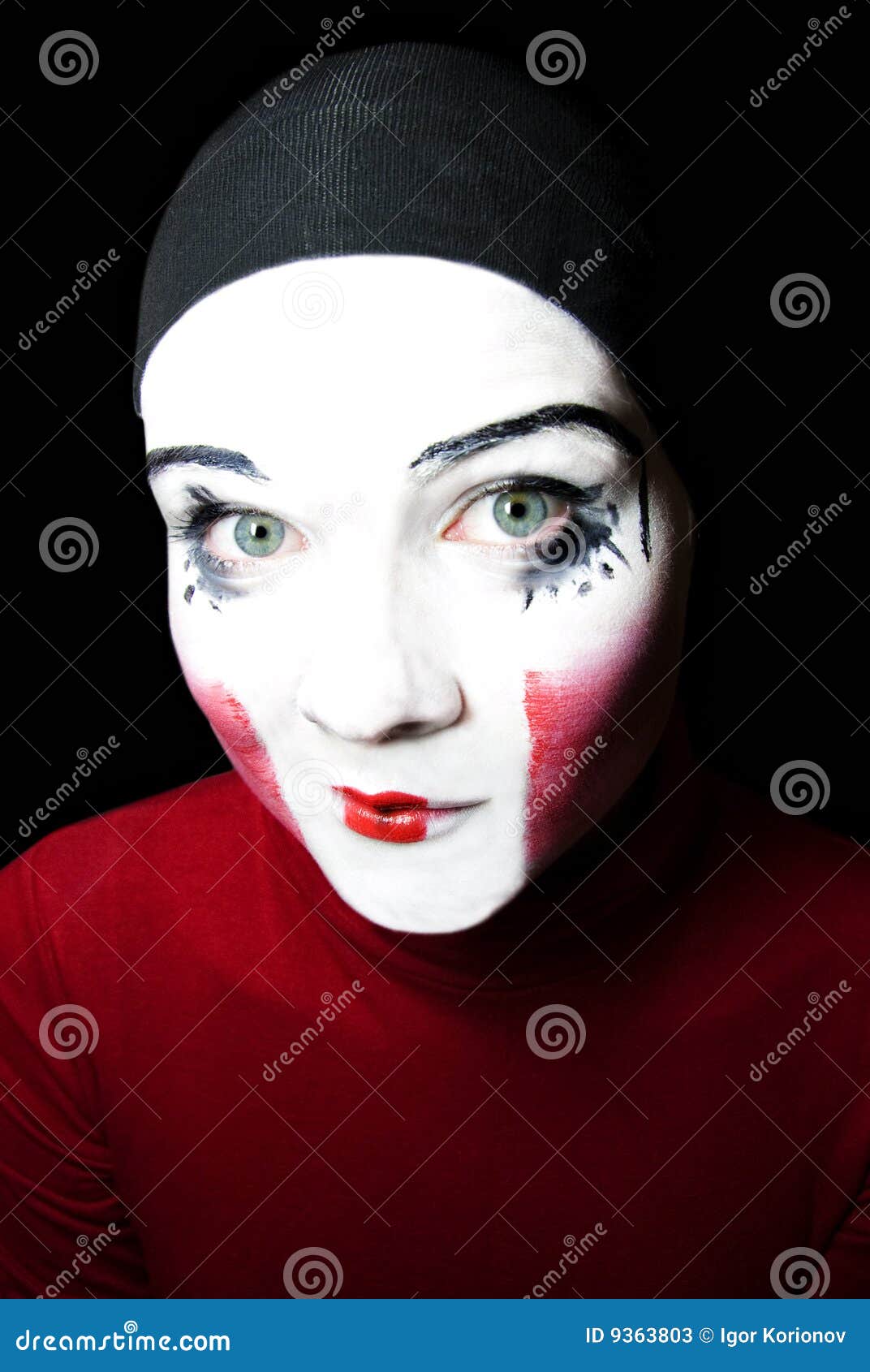 Portrait of the Cheerful Mime Stock Image - Image of eyes, ridiculous ...