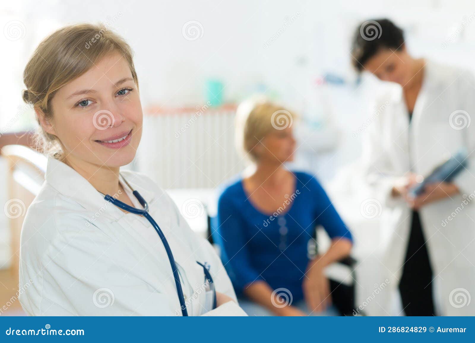 Portrait Clinic Nurse Posing Stock Image - Image of cheerful, patient: 286824829