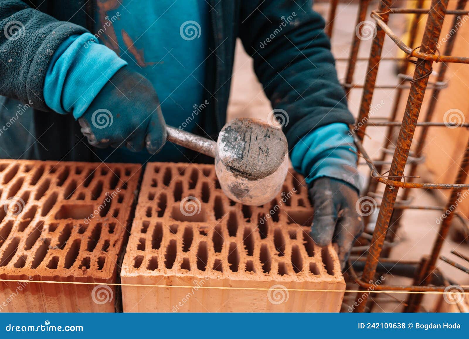 Portrait of Construction Worker Bricklayer Using Bricks and Mortar for ...