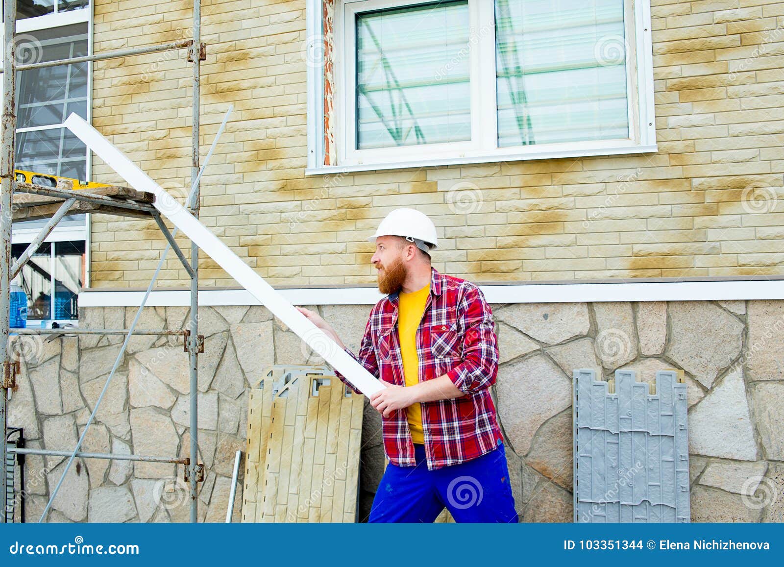 Portrait of Construction Worker Stock Photo - Image of construction ...