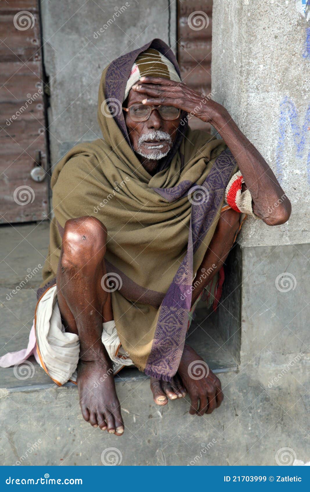 Portrait of a day laborer editorial stock image. Image of ground - 21703999
