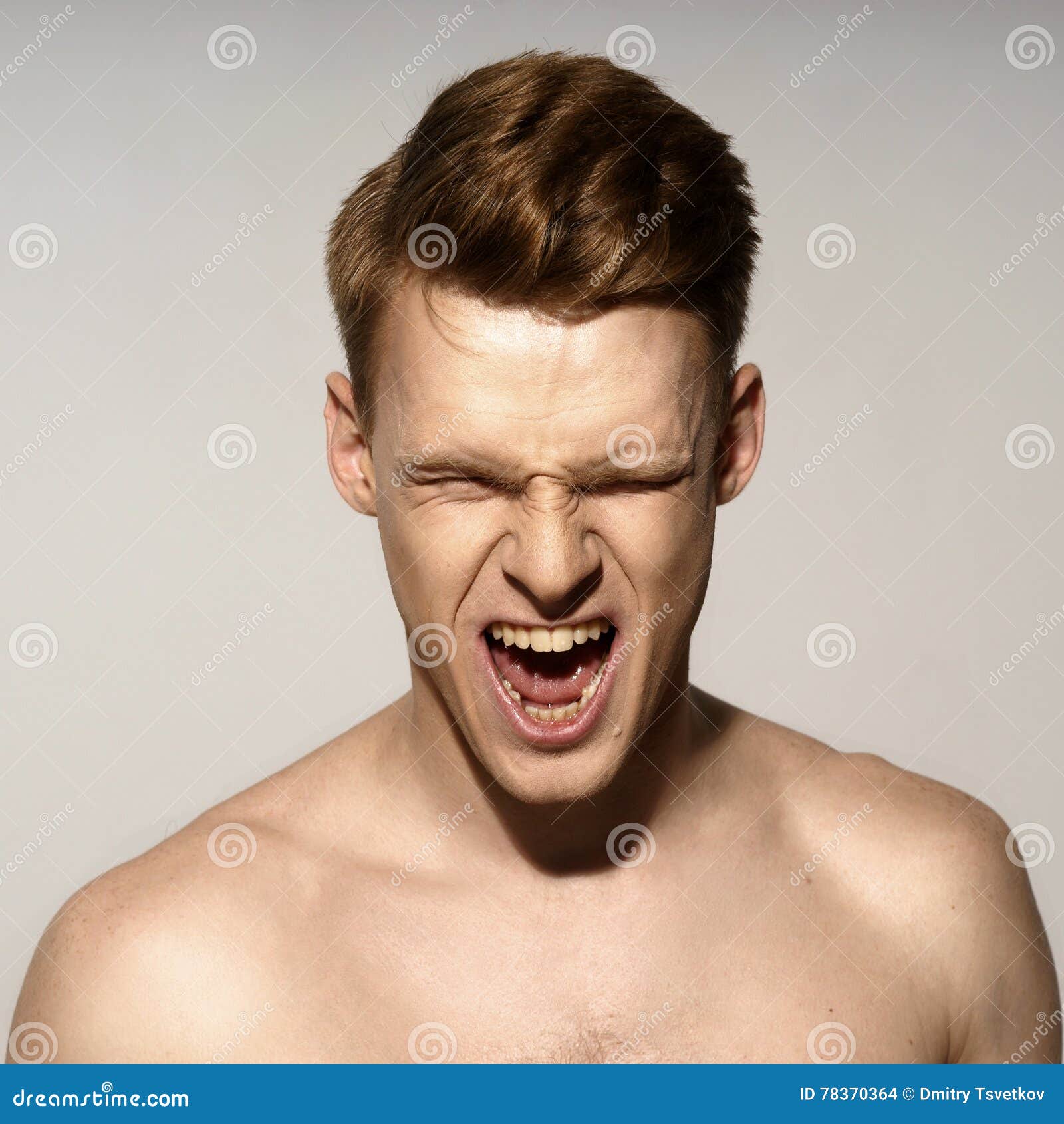 Portrait De Cri De Visage D'homme Photo stock - Image du furieux, homme ...