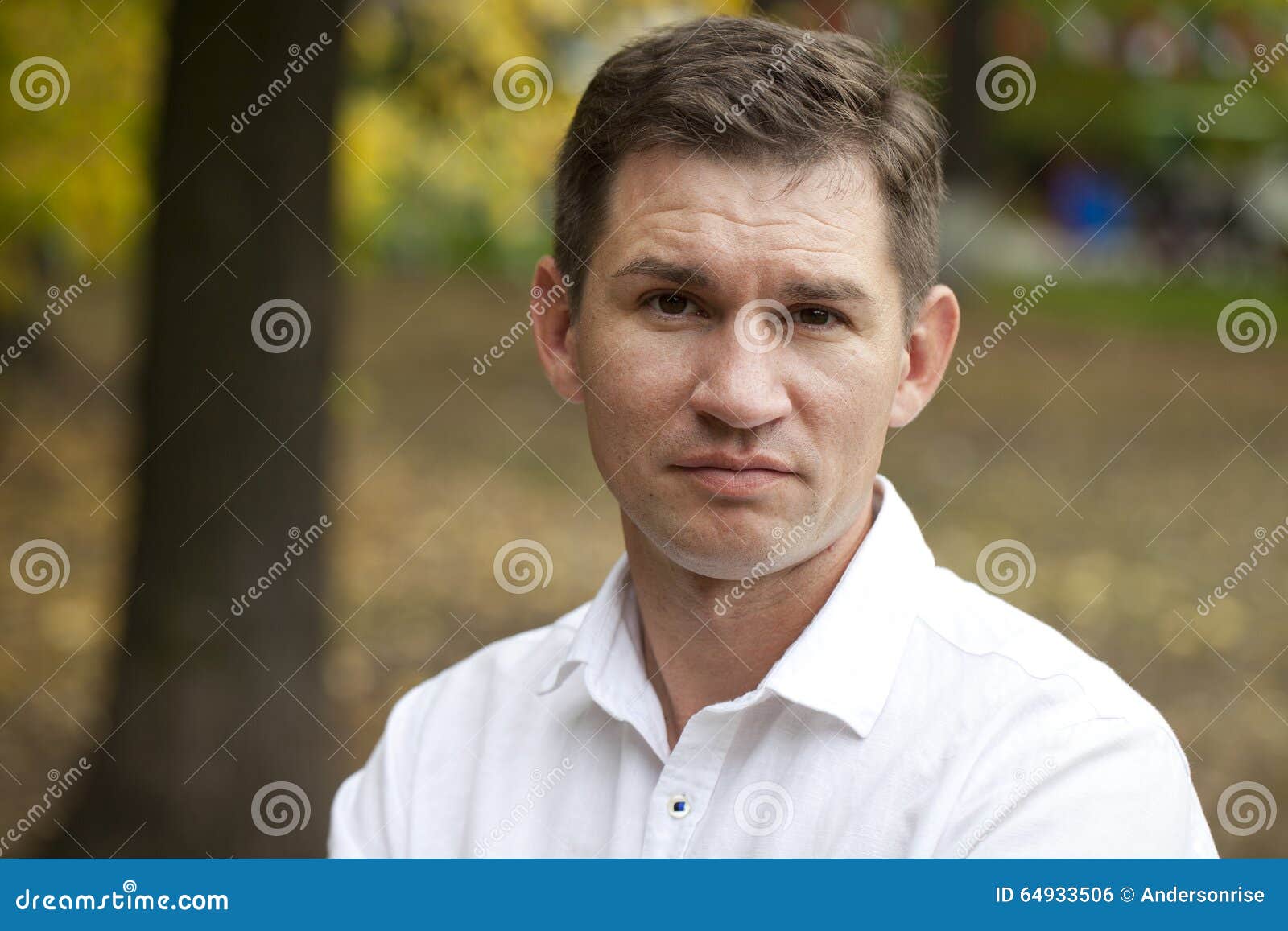 Portrait De Gentil Homme Arabe Photo stock - Image du adulte, calme ...