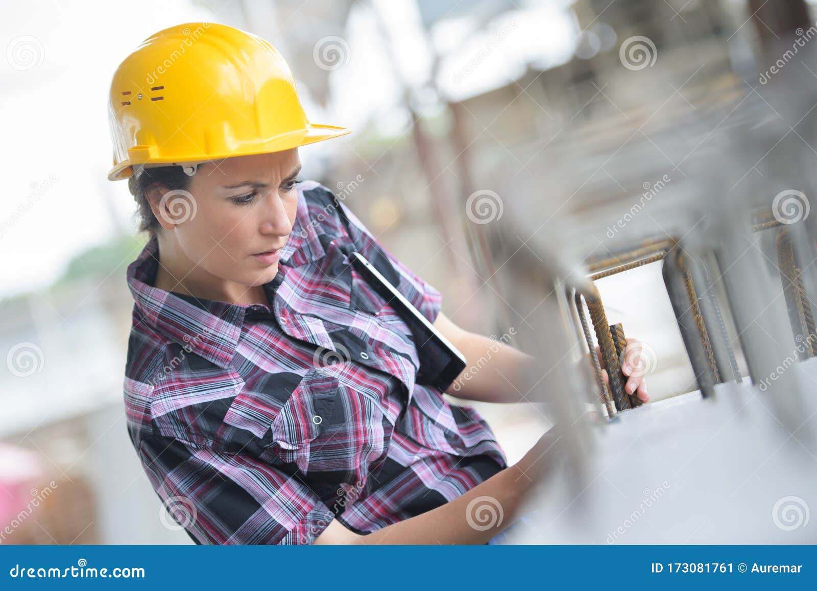 Portrait Female Construction Engineer Stock Image - Image of clothing ...