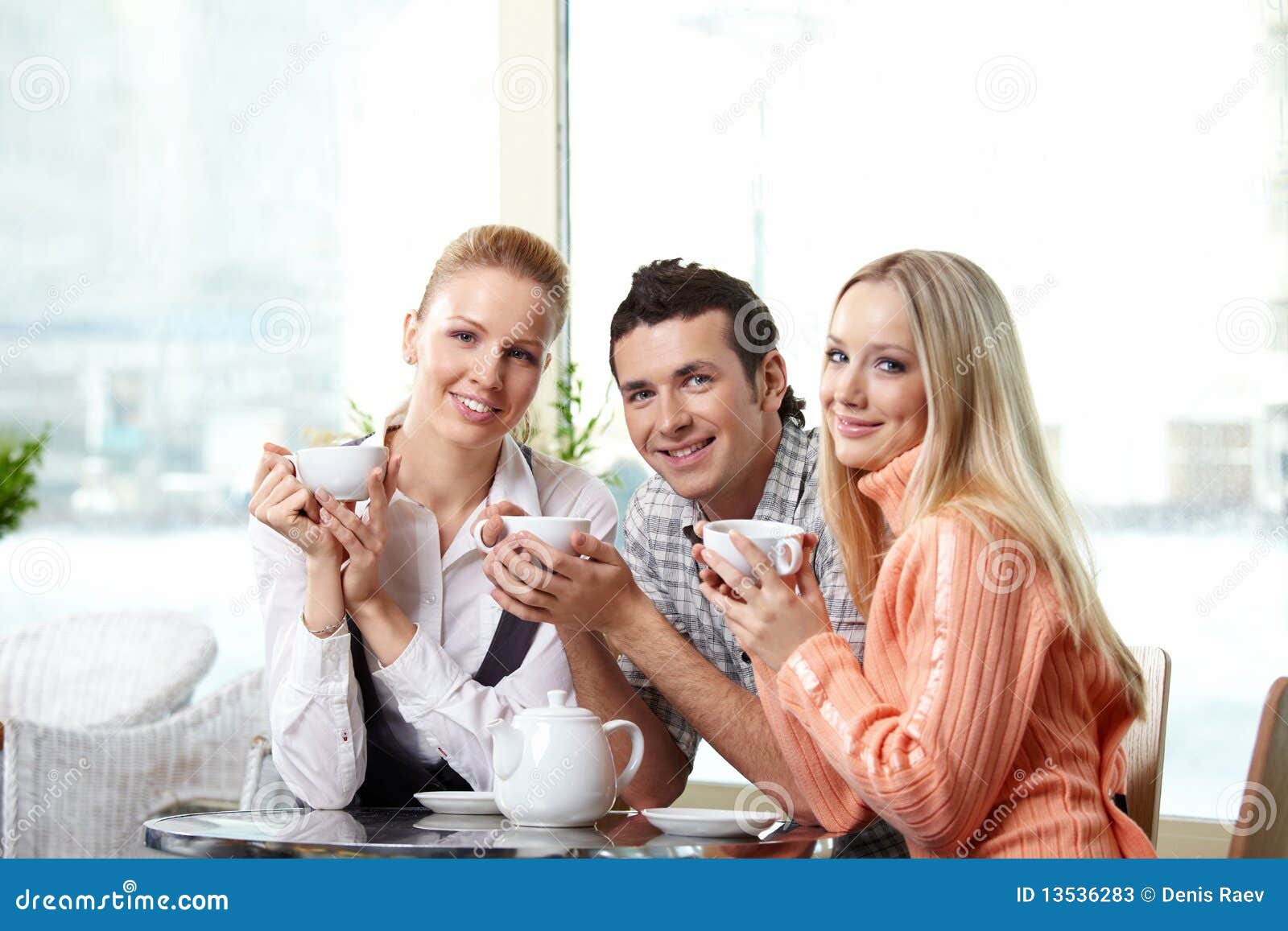 Portrait of happy friends stock image. Image of food - 13536283