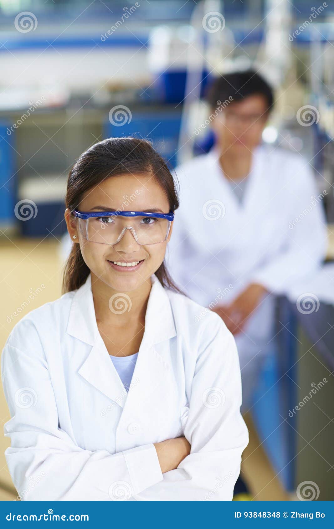 Portrait of Laboratory Scientist in the Lab Stock Photo - Image of ...