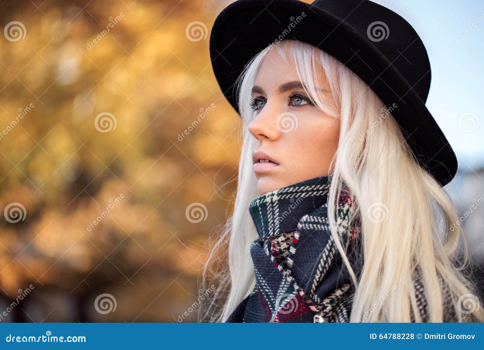 Portrait of Lovely Model Outside Stock Photo - Image of blonde, clear ...