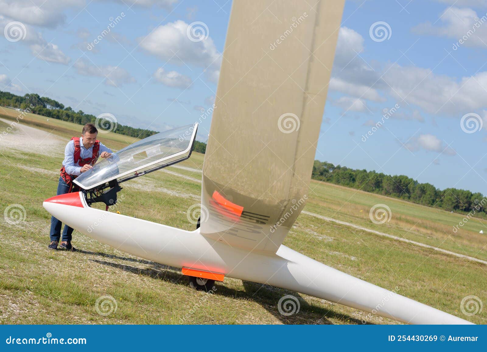 Portrait man with glider stock image. Image of install - 254430269
