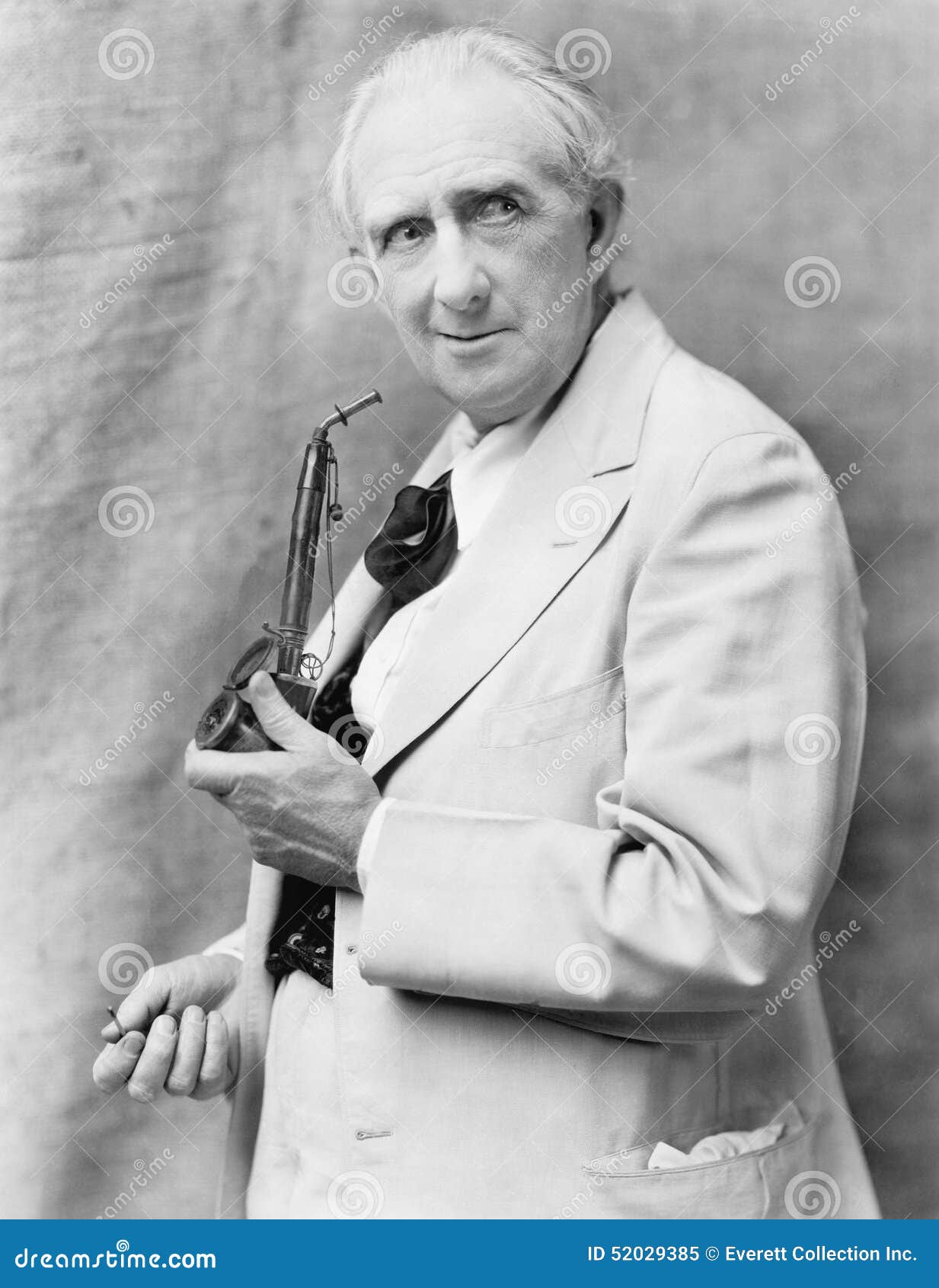 Portrait Of A Man With His Pipe Stock Image - Image of nostalgia, grins ...