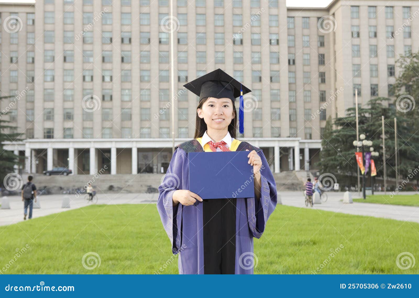 Portrait of a Miss Graduate Stock Photo - Image of learn, campus: 25705306