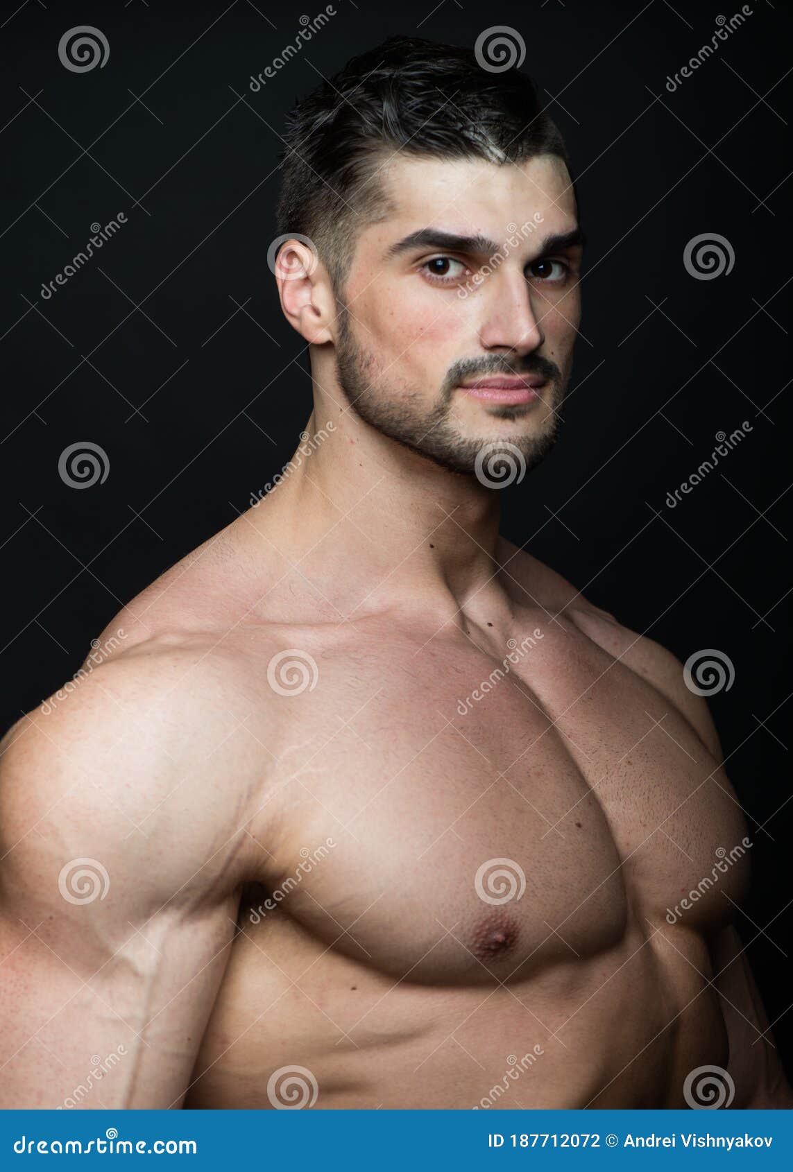 Portrait of bodybuilder stock photo. Image of muscle - 187712072
