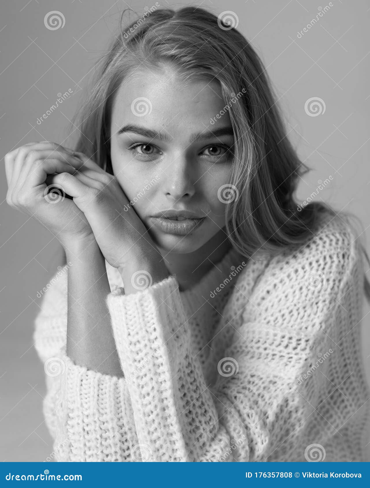 Portrait of a Nice Looking Woman Stock Photo - Image of luxury, chair ...