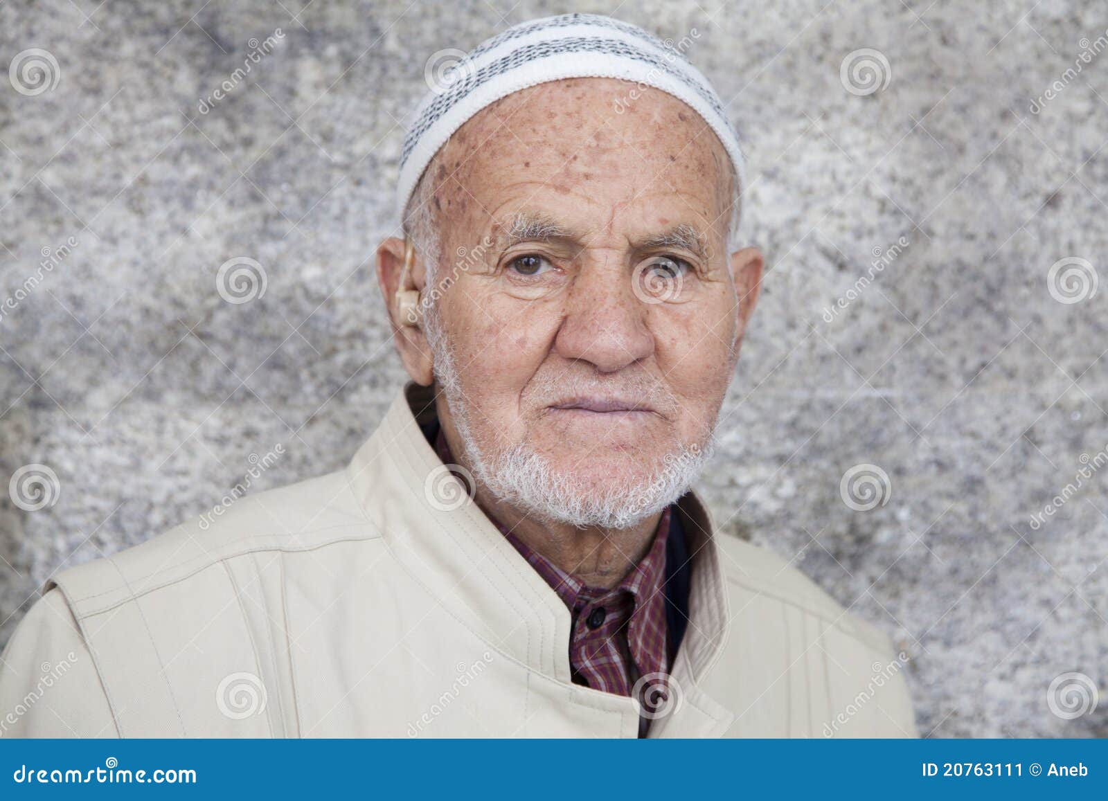 Portrait of an Old Arab Man with a White Beard Editorial Photo - Image ...