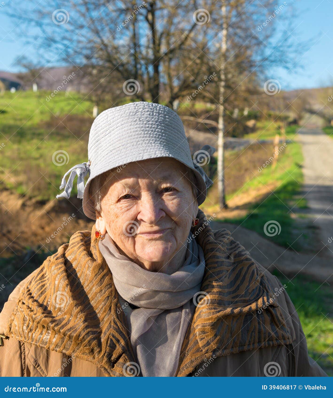 Portrait of old woman stock image. Image of spring, pensioner - 39406817