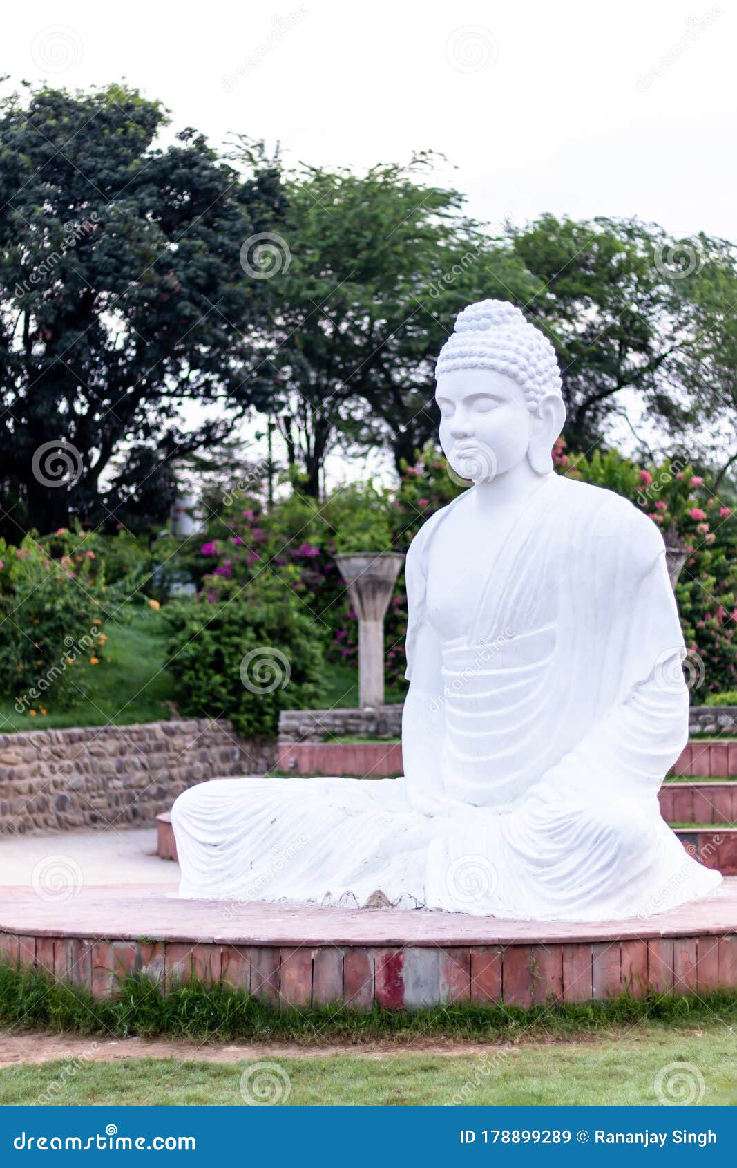 Portrait Orientation Buddha Statue in Meditation Pose at a Park Stock ...
