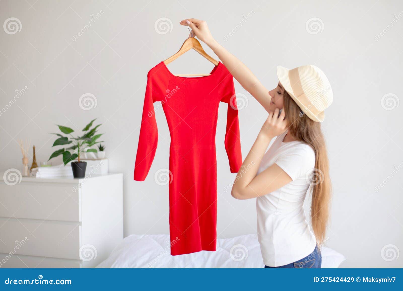 Portrait of Positive Young Woman with Packed Baggage and Notes Stock ...