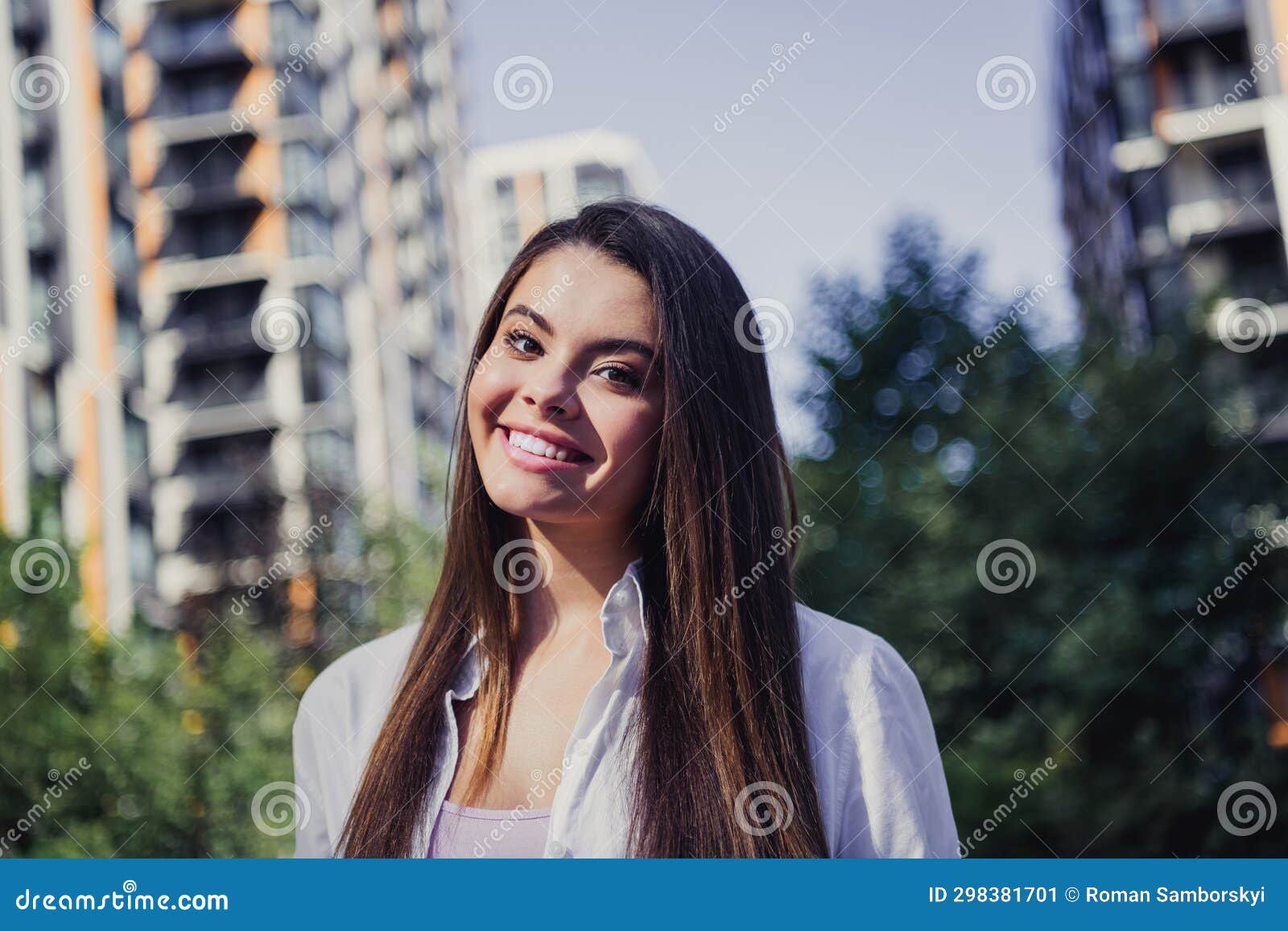 Portrait Of Pretty Cheerful Girl Toothy Smile Good Mood Chilling