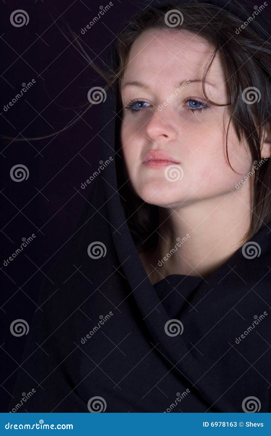 Portrait of Pretty Young Woman Stock Image - Image of moody, stare: 6978163